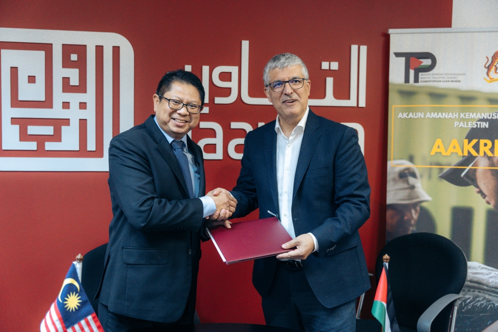 Taawon and the Malaysian Embassy launch a project to support Gaza ...